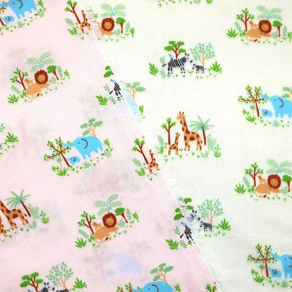 ライオンやそうさん等様々な動物が並んだかわいい柄のWガーゼです。柔らかく吸水速乾性に優れ、通気性の良いダブルガーゼ生地で、マスクやハンカチなどの小物やベビーグッズ にもおすすめです。【ゆうパケット・2ｍまで対応可能】表示価格は10cmあたり...