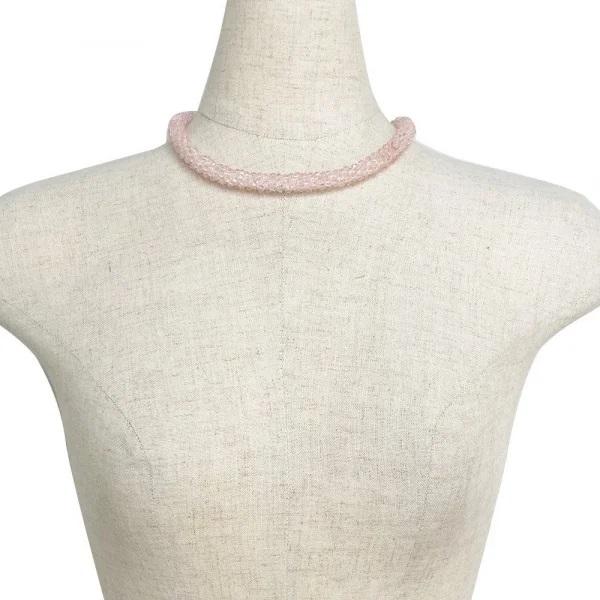 【フラダンス】【レイ】【シェル】【ククイナッツ】ブリリアントグラスネックレス　ピンクグラスビーズの表面をカットしたやわらかい動きのある輝きを放つネックレス。マグネットで簡単に装着ができます。サイズ：長さ44cm素材：グラスビーズ２個以上繋げ...