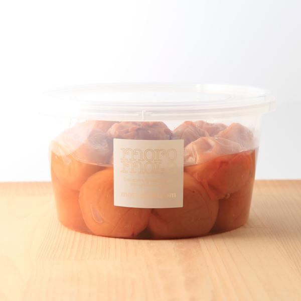 まろやかでほんのり甘いはちみつ味、すっきりとした後味が特徴です。※包装不可商品です。[販売元]moro molo（和歌山市つつじが丘）[製造者]株式会社勝股農園（日高郡みなべ町）[原材料]梅、漬け原材料［食塩、還元水飴、醸造酢、砂糖、蜂蜜］...