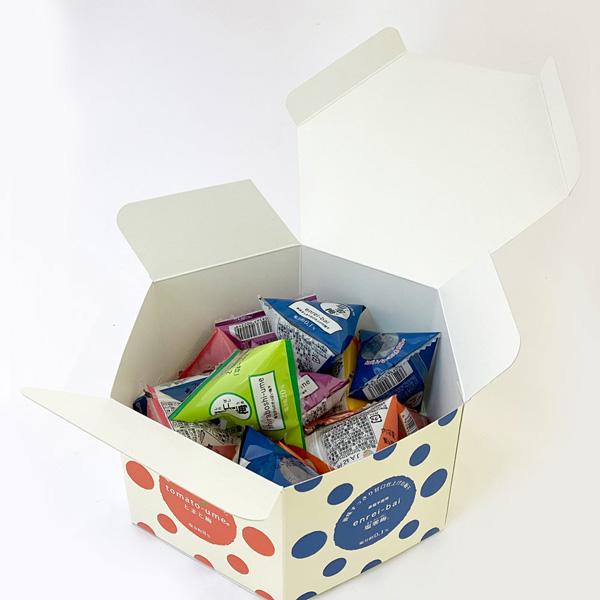 紀州南高梅使用！6種類の梅干が楽しめる、お試しセットです。※包装不可商品です。[製造者]和歌山県農業協同組合（和歌山県みなべ町）[内容量]15g×18粒（白干梅×3粒、しそ漬梅×3粒、うす塩味梅×3粒、はちみつ漬梅×3粒、とまと梅×3粒、塩...