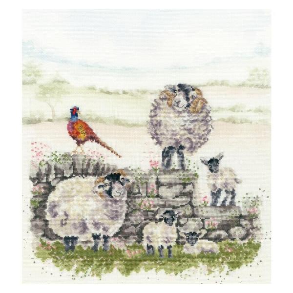 ・出来上がりサイズ：30×33cm (刺繍部分だけでなく、余白を含んだサイズになります。)・キット内容：刺繍布(ツヴァイガルト社製アイーダ/斑点印刷済み)、刺しゅう糸、針、図案、説明書(英語)、簡単な日本語説明・イギリス製 (Made in...