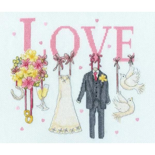 ・出来上がりサイズ：26×22cm・キット内容：刺繍布(ツヴァイガルト社製アイーダ/アイスブルー)、刺しゅう糸、ビーズ、スパンコール、針、図案、説明書(英語)、簡単な日本語説明・イギリス製 (Made in United Kingdom.)...