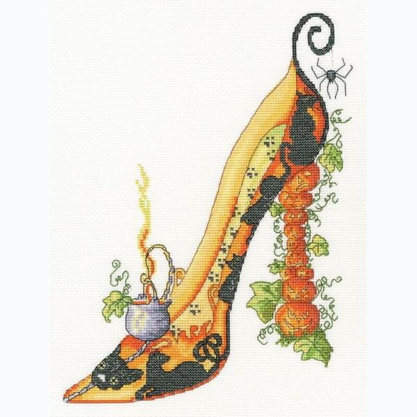 ・出来上がりサイズ：22×29cm・キット内容：刺繍布(ツヴァイガルト社製アイーダ/白)、刺しゅう糸(綿)、メタリックシルバー糸、針、図案、説明書(英語)、簡単な日本語説明・イギリス製 (Made in United Kingdom.)・刺...