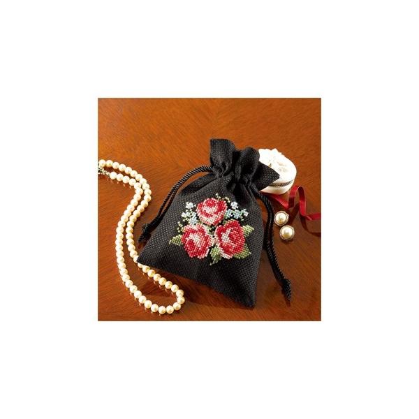 ●キット内容：25番刺繍糸(綿100％)、No.8300ししゅう布(インディアンクロス、綿100％、黒)、クロス刺繍針、カラー図案説明書。 ●出来上がりサイズ：縦約17cm×横約12cm<BR>●難易度：D(初〜中級者向け) ●...