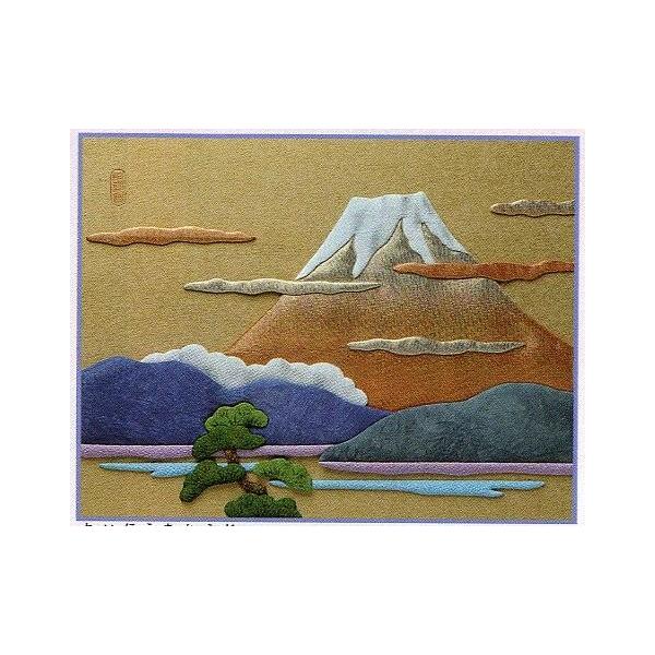 ○出来上がりサイズ：約32cm×約41cm (6号サイズ)○難易度：中〜上級者向け○セット内容：色紙、布、ボール紙、説明書、他●別途用意するもの：目打ち、はさみ、ボンド、押絵ヘラ、ピンセット、ミニゴテ等。※一部の布の色・柄が写真と異なる場合...