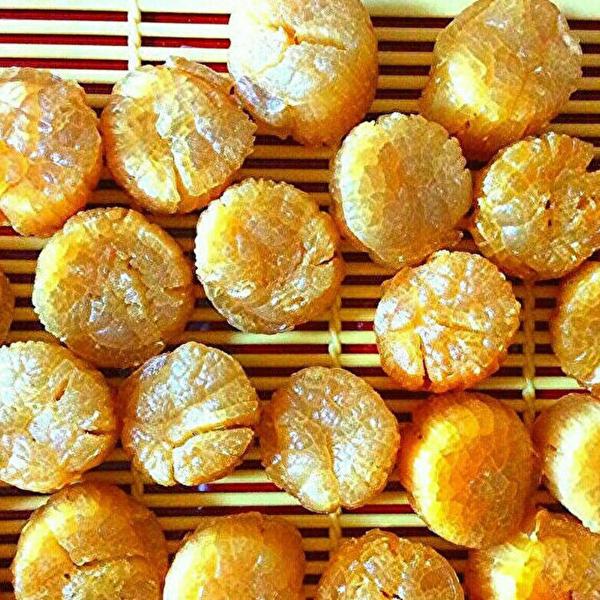 【発売日：2025年09月06日】青森県（漁連）の正規品です。じっくりと旨味を凝縮した海の恵みです。◆名称　　　　　　　　　青森産干し貝柱１等品◆原材料　　　　　　　　ほたて貝（青森）、食塩◆内容量　　　　　　　　300g◆サイズ　　　　　...