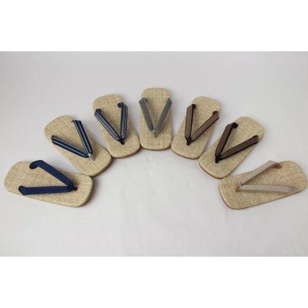 パナモメッシュの雪駄（せった）です。シンプルな鼻緒！浴衣や甚平、作務衣にも渋く決まりますよ！【カラー】1:うす茶×紺(縞)2:うす茶×黒×紺×グレー(縞)3:うす茶×黒×うす紺×グレー(縞)4:うす茶×モカ5:うす茶×茶6:うす茶×濃茶7:...