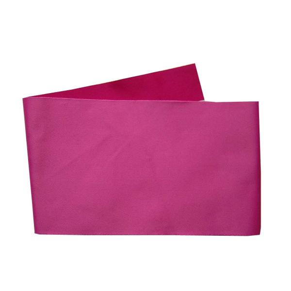 夏にピッタリの単衣仕立て浴衣用のリバーシブル半幅帯です。どちらの色を出して結ぶかで全く違った雰囲気を楽しむことができます。結び目にも裏面の色が見えて後ろ姿もとても素敵になりますよ。素材もやわらかいので帯結びになれない方でも結びやすく、また、...