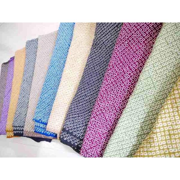 　　＜正絹総しぼり生地＞はぎれです♪　　特価品のため　　返品・交換はお受けできません。　　予めご了承くださいませ　　※ヤケ、汚れ、キズあり※　できるだけ商品と同じ色目を出すよう努力しておりますが、表示画面等の違いから現物と色の違いが生じる場...