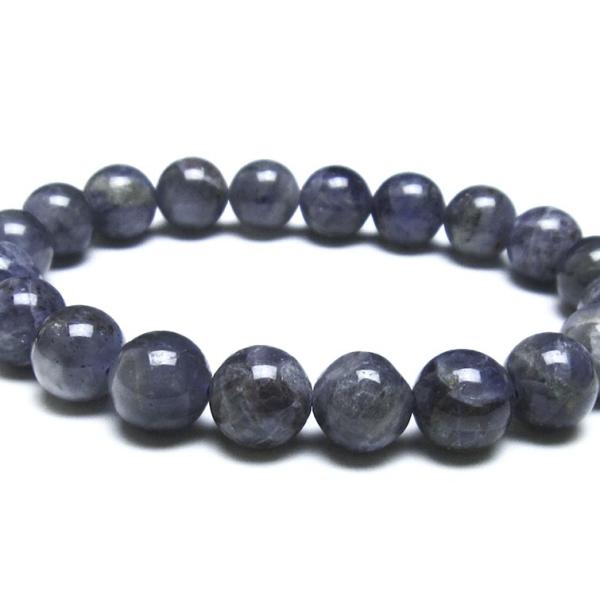 ◆3/11は全品10％オフクーポン配布中！◆◆ポイント3倍！春を慈しむ桜模様フェア開催中◆■商品名アイオライト ブレスレット 10mm■天然石名アイオライト■サイズ内周:約165mm(±5mm)　粒直径:約10mm(±0.5mm)　■重量2...