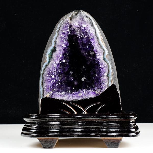 ◆ポイント3倍！月の光が導くムーンストーンフェア開催中◆■商品名アメジスト ドーム■天然石名アメジスト■サイズ高さ:約185mm 横:約135mm 厚さ:約120mm■重量3.8Kg■商品番号174-2092