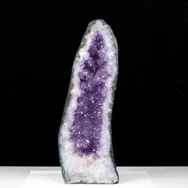 ◆本日11日限定！全品10％オフクーポン配布中◆◆ポイント3倍！月の光が導くムーンストーンフェア開催中◆■商品名アメジスト ドーム■天然石名アメジスト■サイズ高さ:約540mm 横:約190mm 厚さ:約130mm■重量13.8Kg■商品番...