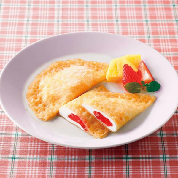 鮮やかで香り豊かないちごソースを使用した定番のク レープです。◇最終加工地：日本(山形)◇主要原材料：豆乳、加工油脂、砂糖・ぶどう糖果糖液糖、麦芽糖、水あ め、植物油、米粉、いちごピューレー(いちご、砂糖、水あ め、ぶどう糖果糖液糖)、砂糖...