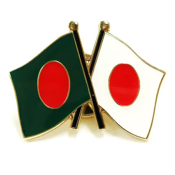 世界の国旗　ピンバッジ2ヶ国友好旗タイプ【基本仕様】 サイズ：約20×20ｍｍ材質：亜鉛合金・樹脂盛り★よくあるご質問<左側の国旗が裏側です。失礼ではないですか？日本において国旗掲揚のプロトコルとしまして・国旗に向かって左側が優先国と...