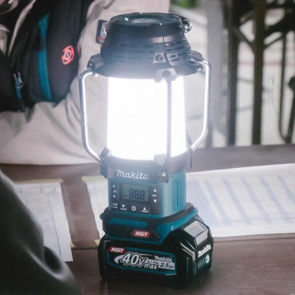 マキタ40Vシリーズバッテリー用ランタンとラジオが一つに【セット内容】本体のみストラップ