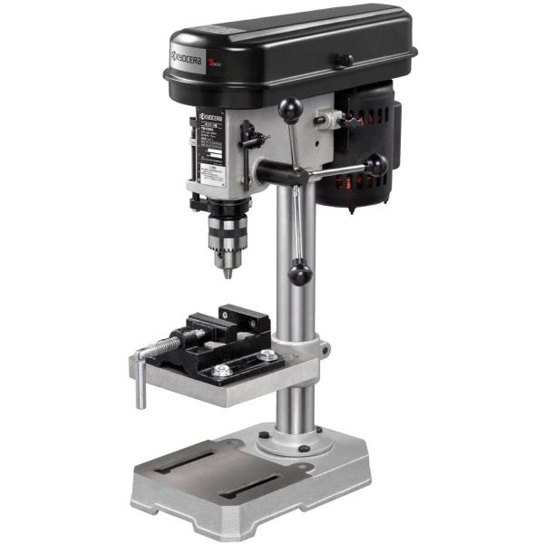 [付属品]●チャックハンドル●バイス●六角棒レンチ(4mm)●[サイズ]:奥行420×幅240×高さ580mm●[質量]:20kg[機能・特徴]●金属、非金属から、木材、プラスチックなどへの安定した穴あけ作業に●バイス能力 幅65×つかみ能...