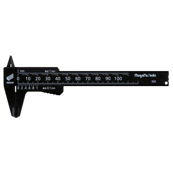 ●本体：ポリカーボネート ●プラスチック製だから気軽に使えます。 ●本尺は1mm単位の目盛が見やすい階段状目盛です。 ●細かい数値が不要な時に便利な1mm読みバ?ニヤ付です。 ●用途に合わせて目盛をカスタマイズできる白無地シ?ル付です。 ●...