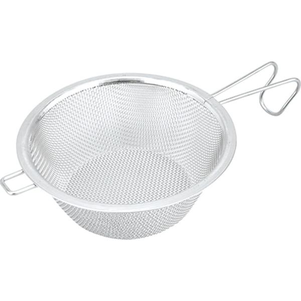 300〜600サイズまで幅広く使えるシェラカップ用ザル幅広いサイズで使えアウトドアでの調理の幅が広がるザルです。野菜や麺類の水切りに！出汁を取るのにも便利！重ねてシェラカップと収納でき持ち運びにも便利です。18-8ステンレス製でサビに強く、...
