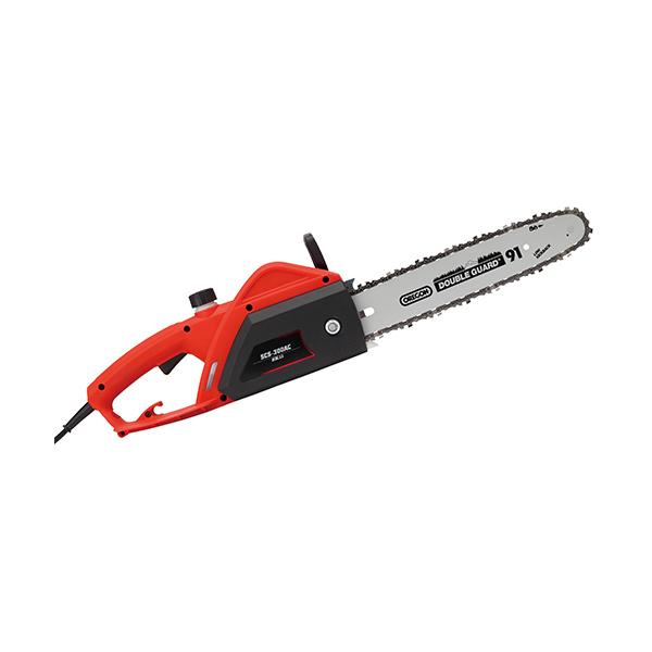 JANコード  4977292492461ブランド名  ＳＫ１１商品名  電気チェンソー３００ｍｍ規格  SCS-300AC商品サイズ  幅645 ×高さ225 ×奥行き163mm重量3500ｇ用途  木質材料(木、木の幹、枝、角材、板材な...