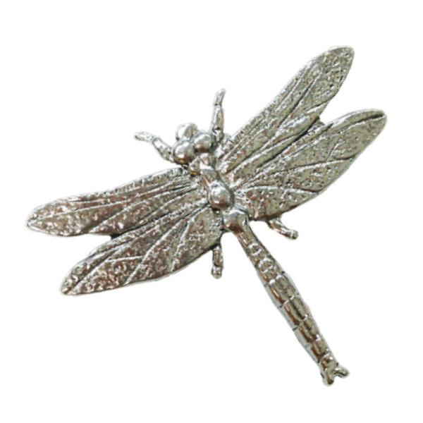 ■サイズ：約 3.1×2.6cm ■材質：ピューター■製造：A.E.Williams（イギリス）1779年創業の長い歴史と伝統を持つ、英国A.E.Williams社のピンバッジ。"柔らかい金属"というピューターの特性を生かした繊細なデザイン...