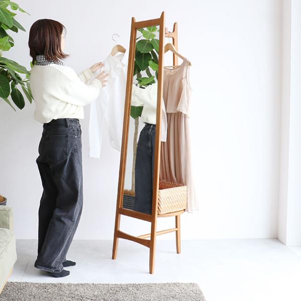 [材質]:・棚板：天然木化粧繊維板（オーク材）・脚：天然木（ラバーウッド材）・桟：天然木（ラバーウッド材）・塗装：ラッカー塗装[カラー]:ブラウン[商品サイズ]:幅40cm×奥行き45cm×高さ160cm[商品重量]:約7.2kg[梱包サイ...