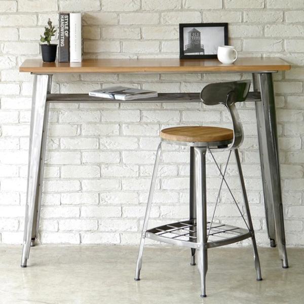 [材質]:本体：スチール、ウレタン塗装天板：エルム無垢材、PU塗装[カラー]:クリア、ダークブラウン[商品サイズ]:幅125×奥行45×高さ95.5cm[梱包サイズ]:幅129×奥行48×高さ95cm[生産国]:中国[特徴]:・1つ1つ木目...