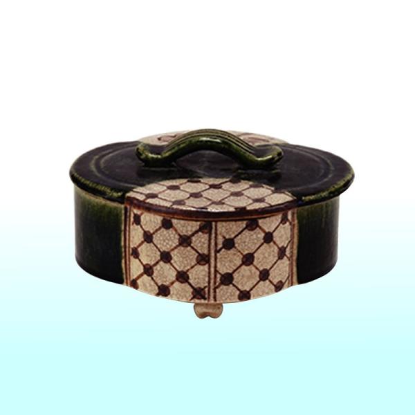 大きさ：約縦20cm×横22cm×高さ13cm<br>外装：化粧箱