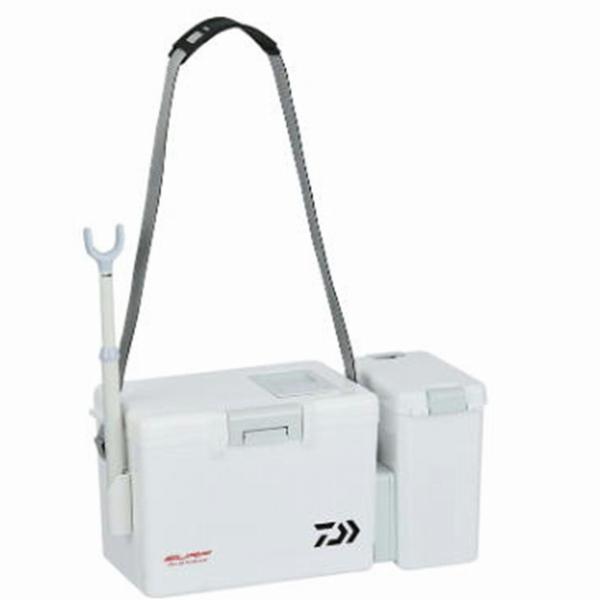 【ダイワ クールライン SU 800X SURFの説明】CPサイドボックスハード搭載。投げ釣り専用クーラー。小物収納に便利なCPサイドボックスハード（両面開き上フタ、中箱付き）付きエサ付け等に便利なロッドスタンドテンビン3本収納可能なシンカ...