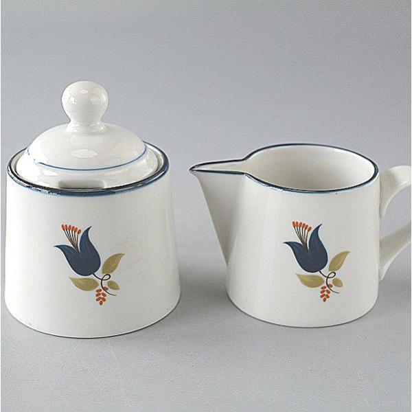 シュガーポット 最大φ8.7×蓋上部までのH11cm　　　　クリーマー 底面φ7.6×H.5cm陶磁器国産電子レンジ・食洗機OK　