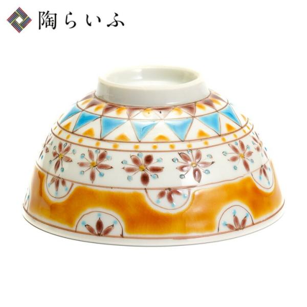 商品名：九谷焼 飯碗 ペルシャ 黄 / 色絵遊九谷五彩を用いながら、女性ならではの優しさを器に盛り込み、ほっと笑顔になれる作品を提供し続ける、九谷焼の人気窯元、色絵遊。手にとった時、その温もりのある絵付と、深みのある色彩美をすぐに作品から感...