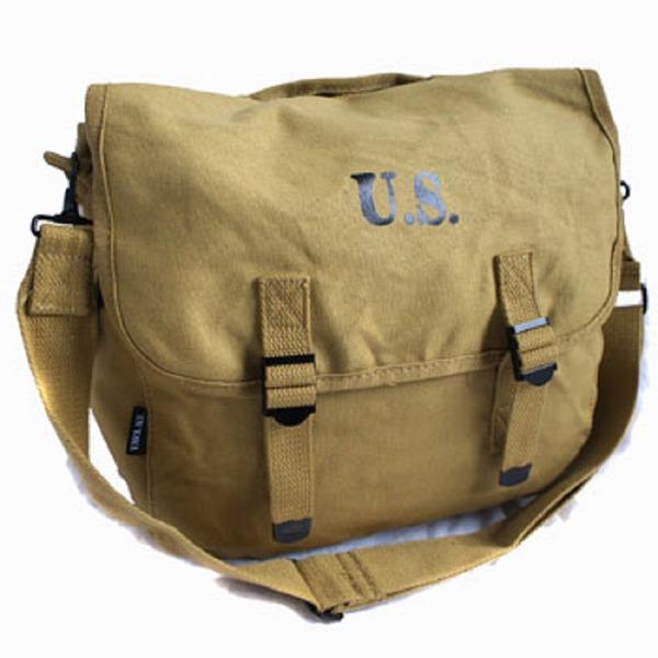 【商品名】 米軍 帆布製 M1936 マセット 2WAY バッグ カーキ キャンパス 綿100％ レプリカ アメリカ軍 ミリタリーグッズ ミリタリーバッグ 【ジャンル・特徴】 ミリタリーウェア ミリタリーグッズ ミリタリー用品 ミリタリー系...