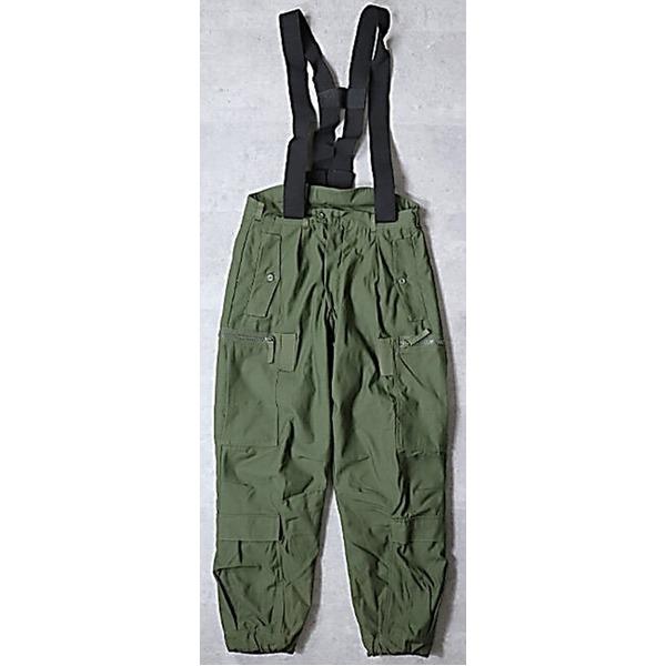 【商品名】 スウェーデン軍 ACTIVE LIFE社製 UF90 タンカーズパンツ デッドストック 未使用 190-85 W92cm オリーブ ミリタリーパンツ 【ジャンル・特徴】 パンツ ズボン 軍パン ミリタリーウェア ミリタリーグッズ...