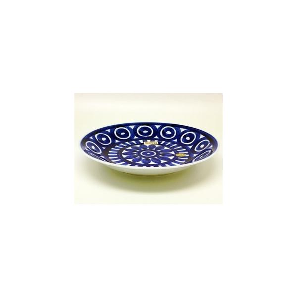 北欧を意識したホームファッションデザインシリーズ「モダンブルー」インディゴ色の鮮やかで清潔感のあるブルーで職人さんが手描きで仕上げたプレートです。こちらのサイズは、焼物や炒め物などのおかずを盛るのにちょうど良い大きさで、縁がちょっと上がって...