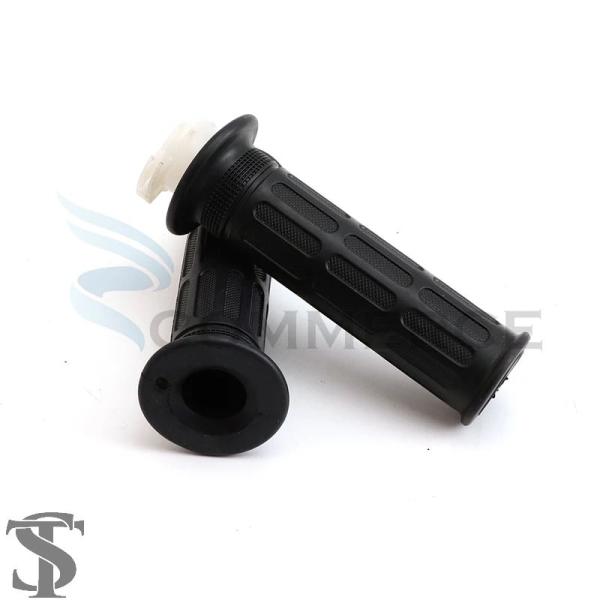 当店の商品は並行輸入社外品です。車用品の場合、特に記載のない場合は左ハンドル用となります。・商品はTOPもしくは、オプションでご選択した商品となります。＊セット、個別での商品が混合してオプション選択できる場合があります。商品価格についてセッ...