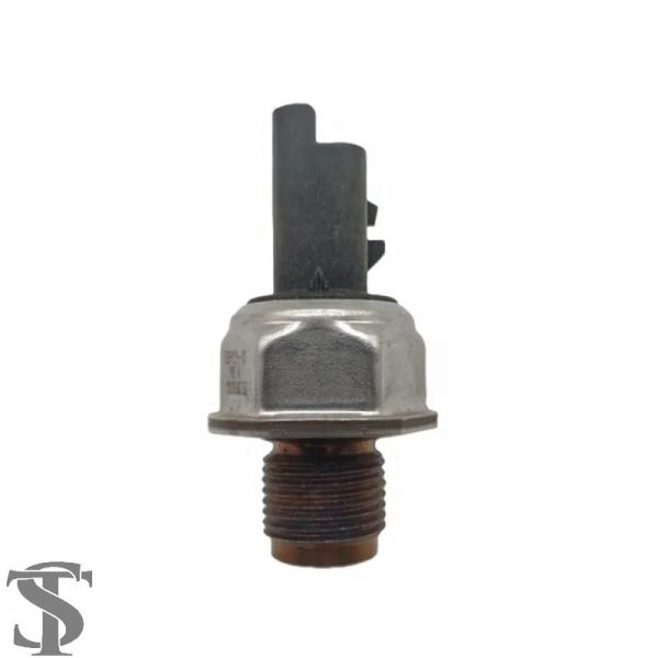 当店の商品は並行輸入社外品です。車用品の場合、特に記載のない場合は左ハンドル用となります。・商品はTOPもしくは、オプションでご選択の商品となります。オプションが複数有る場合などはオプションのものとなります。サイズ、カラーの間違いなど返品交...