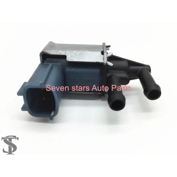 当店の商品は並行輸入社外品です。車用品の場合、特に記載のない場合は左ハンドル用となります。・商品はTOPもしくは、オプションでご選択した商品となります。＊セット、個別での商品が混合してオプション選択できる場合があります。商品価格についてセッ...