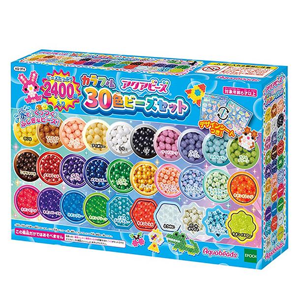 「アクアビーズ」は水でくっつく不思議なビーズ! カラフルビーズでお絵かきしよう♪・「ネオンカラービーズ」「パステルカラービーズ」「メタリックカラービーズ」「マーブルカラービーズ」が2400個・30種入ったセットです。・どうぶつや食べものなど...