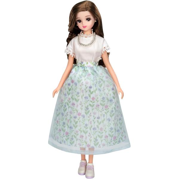 スニーカースタイルでアクティブなリカちゃんの今どきおしゃれママ！シルバーネックレス付きの白いレースのブラウスにお花柄のフレアースカート足元はあえてのスニーカーコーデ。元気でアクティブでおしゃれなリカちゃんのママです。セット内容人形（ドレス、...