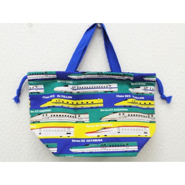 【メール便なら送料無料商品です】新幹線５車両の巾着タイプお弁当袋（ランチ巾着）N700系・ドクターイエロー・E5系はやぶさ・E6系こまち・Ｅ7系かがやきのデザイン ！人気の新幹線が揃っちゃった。毎日のお弁当や行楽遠足にもどうぞ！■約17×2...