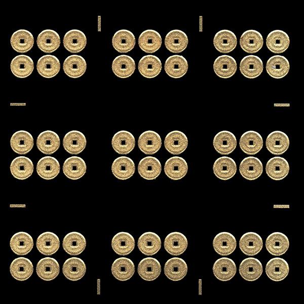 ■日本製■柄サイズ　W1.5cm×H1.5cm柄のみが残るタイプのステッカーです。貼り付けかんたん、他に類を見ない質感と輝き、抜群の耐久性と粘着力！ご要望の多かった小さめのサイズが登場しました！六文銭は、真田家の家紋ですが、なぜ六文銭を家紋...