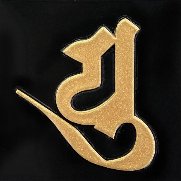 ■日本製■柄サイズ　約W2.6cm×H2.9cm■シールサイズ　W3.5cm×H3.5cm柄のみが残るタイプのステッカーです。貼り付けかんたん、他に類を見ない質感と輝き、抜群の耐久性と粘着力！スマホカバー等に貼り付けるのに調度なサイズ！【十...