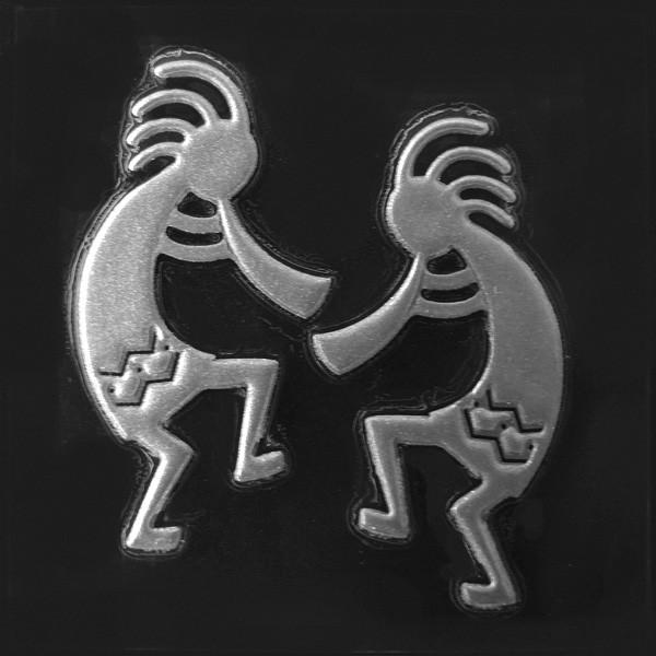 ネイティブアメリカンの精霊、ココペリが蒔絵シールになって登場！ココペリは古代から〜土地を肥やし、その背中から種をまく〜と伝えられ。豊作・子宝・幸運をもたらすといわれています。スマートフォンカバーや、小物によく映えます！ー詳細ー■シールサイズ...