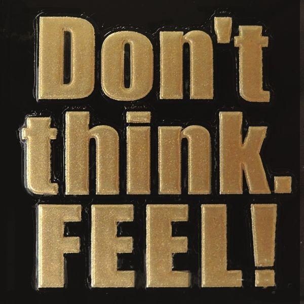 ■日本製■シールサイズ　横35mm x 縦35mm ■柄サイズ　横30mm x 縦30mmに収まるサイズ ※サイズについて詳しくは商品画像をご覧下さい。柄のみが残るタイプのステッカーです。貼り付けかんたん、他に類を見ない質感と輝き、抜群の耐...