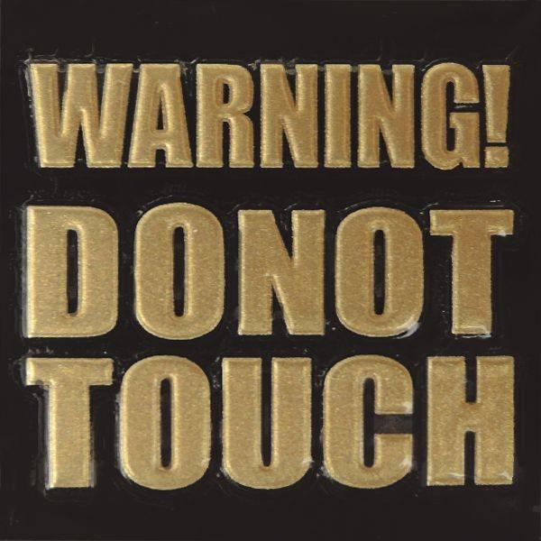 ■日本製■シールサイズ　横35mm x 縦35mm ■柄サイズ　横30mm x 縦30mmに収まるサイズ ※サイズについて詳しくは商品画像をご覧下さい。柄のみが残るタイプのステッカーです。貼り付けかんたん、他に類を見ない質感と輝き、抜群の耐...