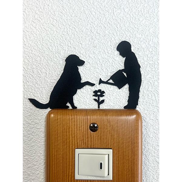 ■日本製■シールサイズ　子供　縦5.4cm x 横3.4cm　　　　　　　　　　　　　　　　犬　　縦5.3cm x 横4.3cm電気のスイッチまわり、棚の上、トイレの壁など毎日何気なく見ている場所にストーリーを生み出すことができるウォールス...