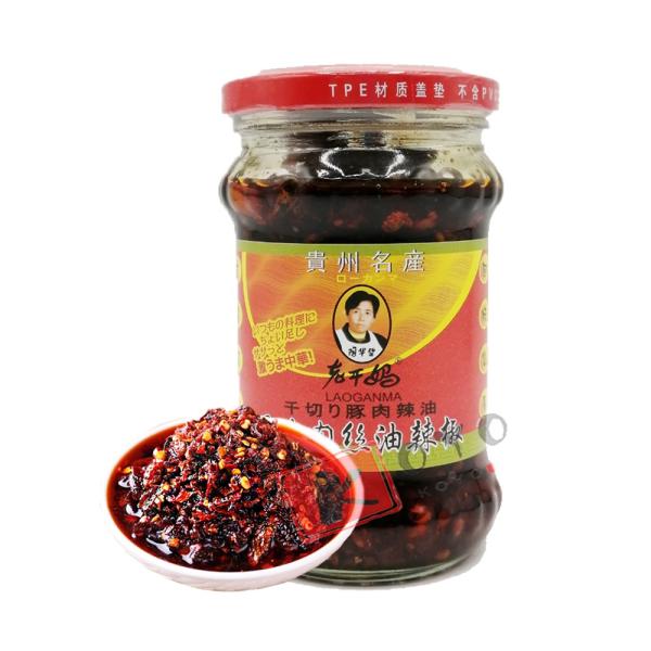 【名称】       香味調味油 （老干媽千切り豚肉ラー油）【原材料】    大豆油、唐辛子、豚肉、食塩、砂糖、花椒/調味料（アミノ酸）【内容量】    260g【原産国】    中国【賞味期限】 パッケージに記載【保存方法】 直射日光、高...