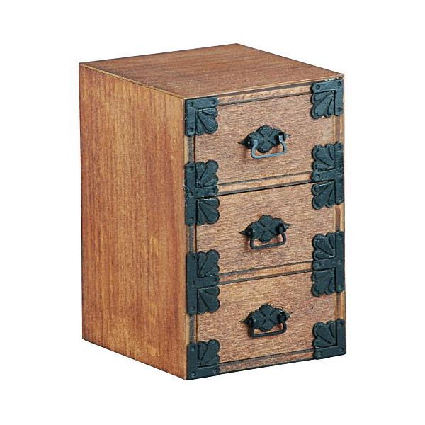 ▼この商品は【コバアニ cobaanii mokei工房 和の造作 1/12スケール 和だんす(小) [WZ-023]】です。和だんすに付属している特徴のある金具を再現した、日本に昔からあるたんすです。和洋問わず、どんな空間でも自然とマッチ...