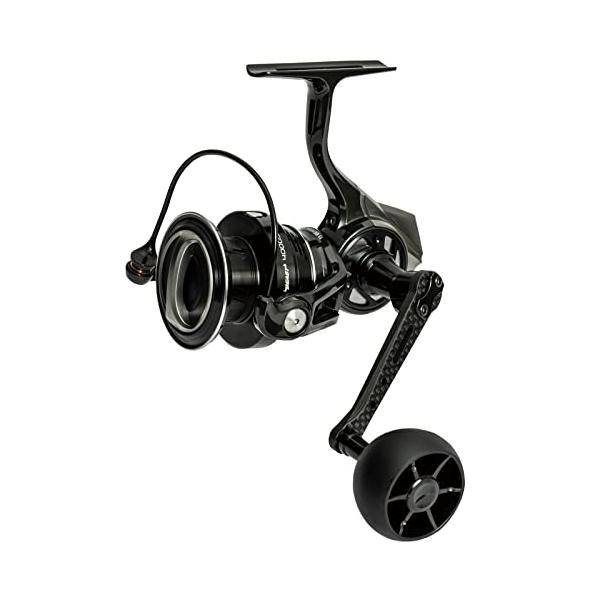 ■メーカー：アブガルシア(Abu Garcia)より繊細に、より力強い巻き上げが可能なレギュラースピードのスピニングリール。ワンピースDuraMetalボディと軽量アルミ製V-Spoolデザイン採用のタフモデル。従来モデルのドライブギアに比...