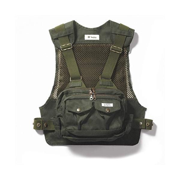 ・SIZE:FREE 着丈:47cmキャスティング時の腕動作を妨げず、高い収納性を誇るチェストパック仕様のフィッシングタックルベスト。フロントの2つのメイン気室は、下側ほどマチが多く取れらた設計で、足元の視界を妨げないよう配慮されていま■メ...