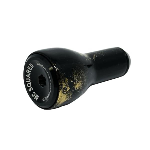 ■バリエーション：モダン,BLACK/GOLD■メーカー：MCSQUAREDMASS×CHEMICAL×SQUARED・桜の木に漆塗り仕上げの工芸品
